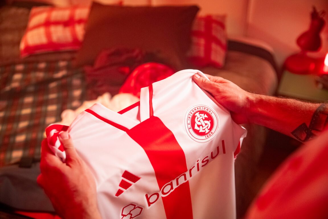 Nova camisa do Inter 'lançamento' é a de 2024 "detalhes em vermelho" O ...