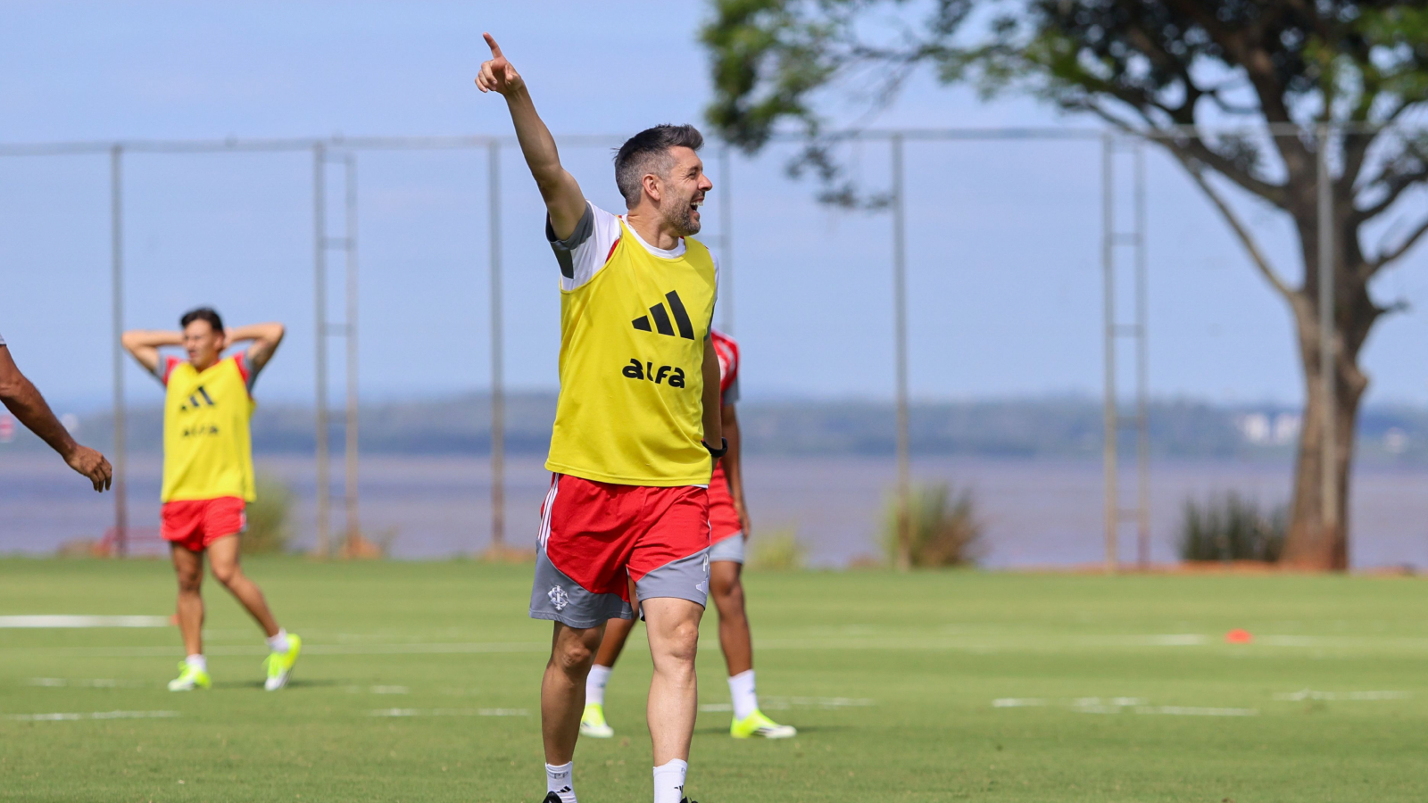 Inter testa nova engrenagem e volante surge como trunfo para o clássico ...
